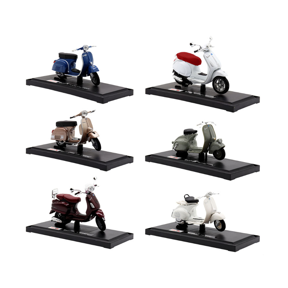Maisto 1:18 Scale Vespa Scooter Diecast Model Toy Assorted